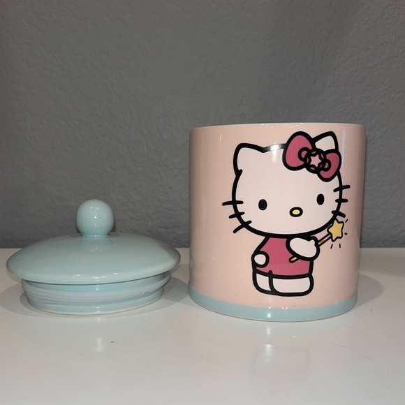Sanrio | Storage & Organization | Hello Kitty Ceramic Canister With Lid ...